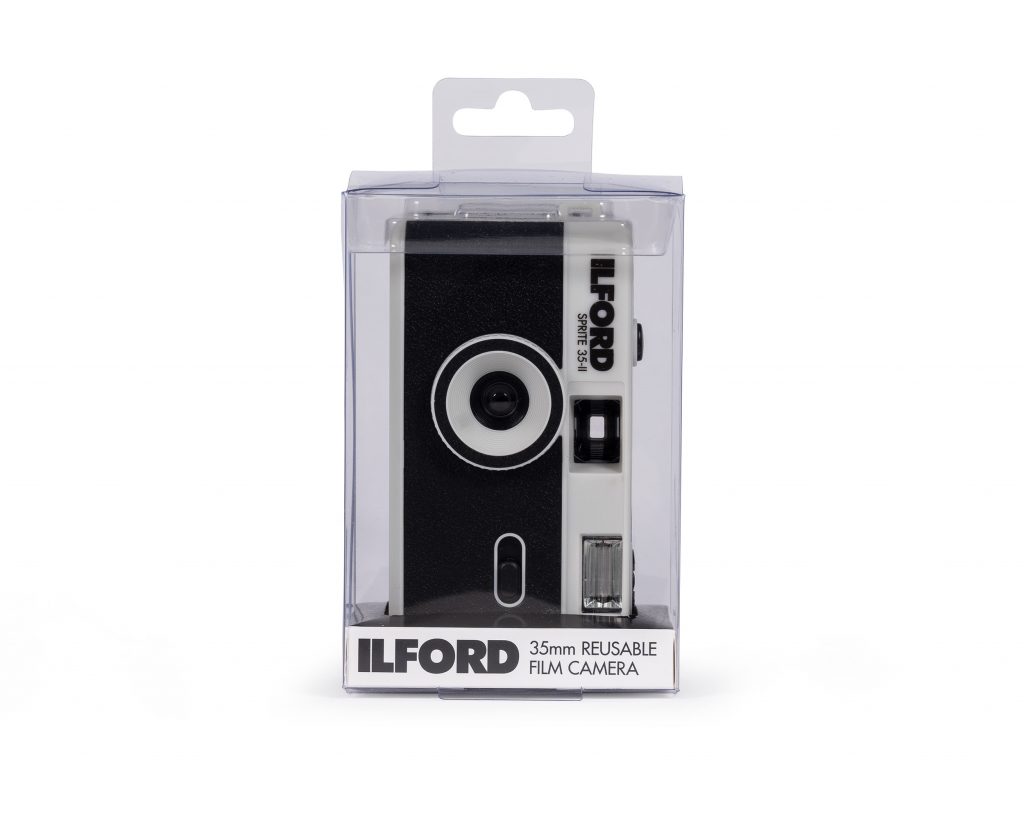 ILFORD SPRITE 35-II REUSABLE CAMERA - CLASSIC BLACK & SILVER - Plaza ...
