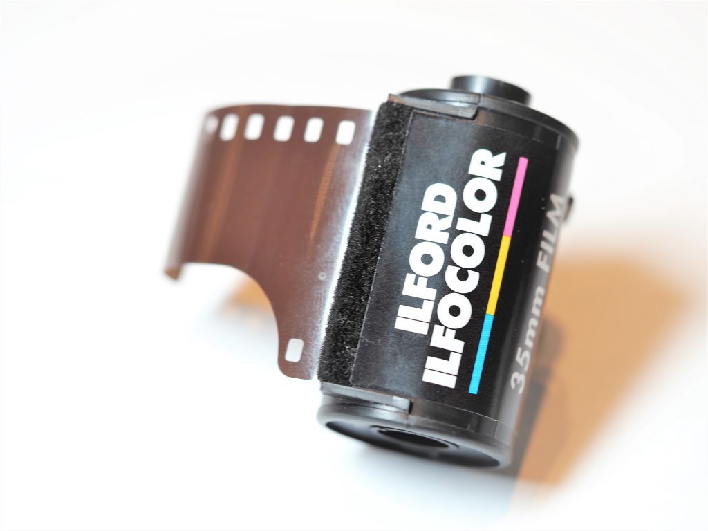 Ilford Color 24ex 400iso 35mm Roll Film - Plaza Cameras